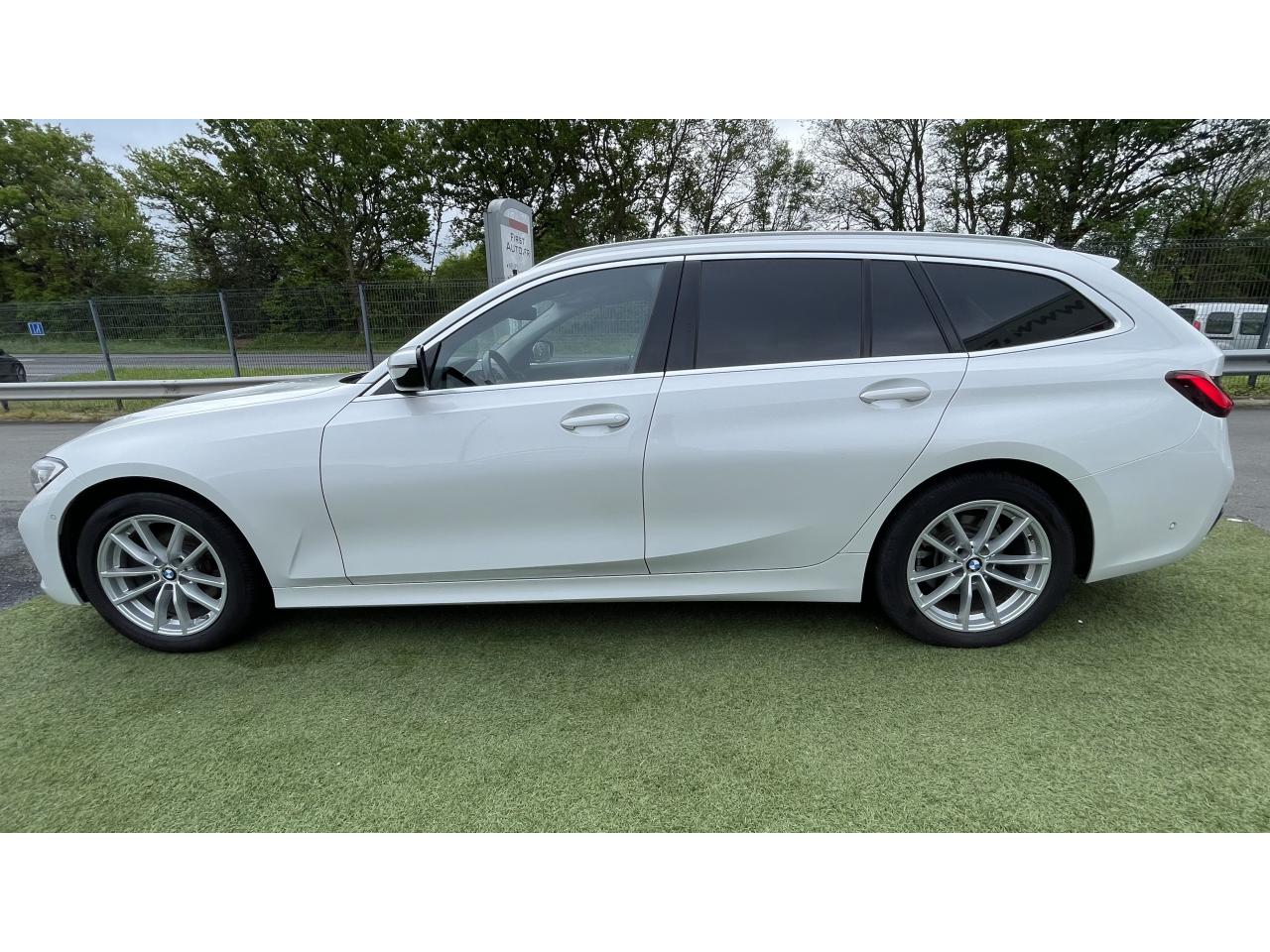 BMW-SERIE-3- 320d xDrive TOURING G21 business design BVA8